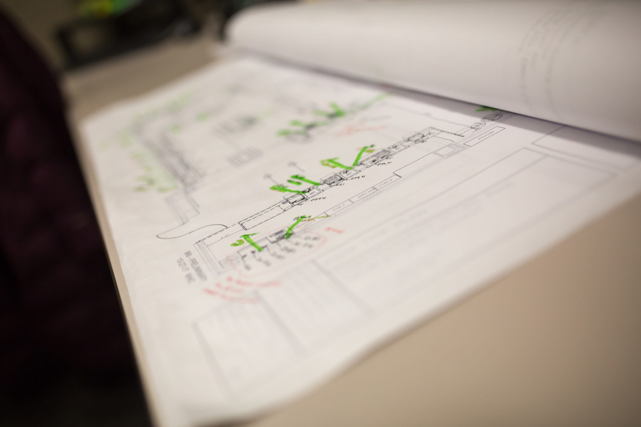 Commercial Electricians | Electrical Contractors | Lyons Electric